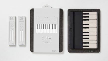 Minimalist Graphic Design: 20+ Examples to Inspire Your Own Creations